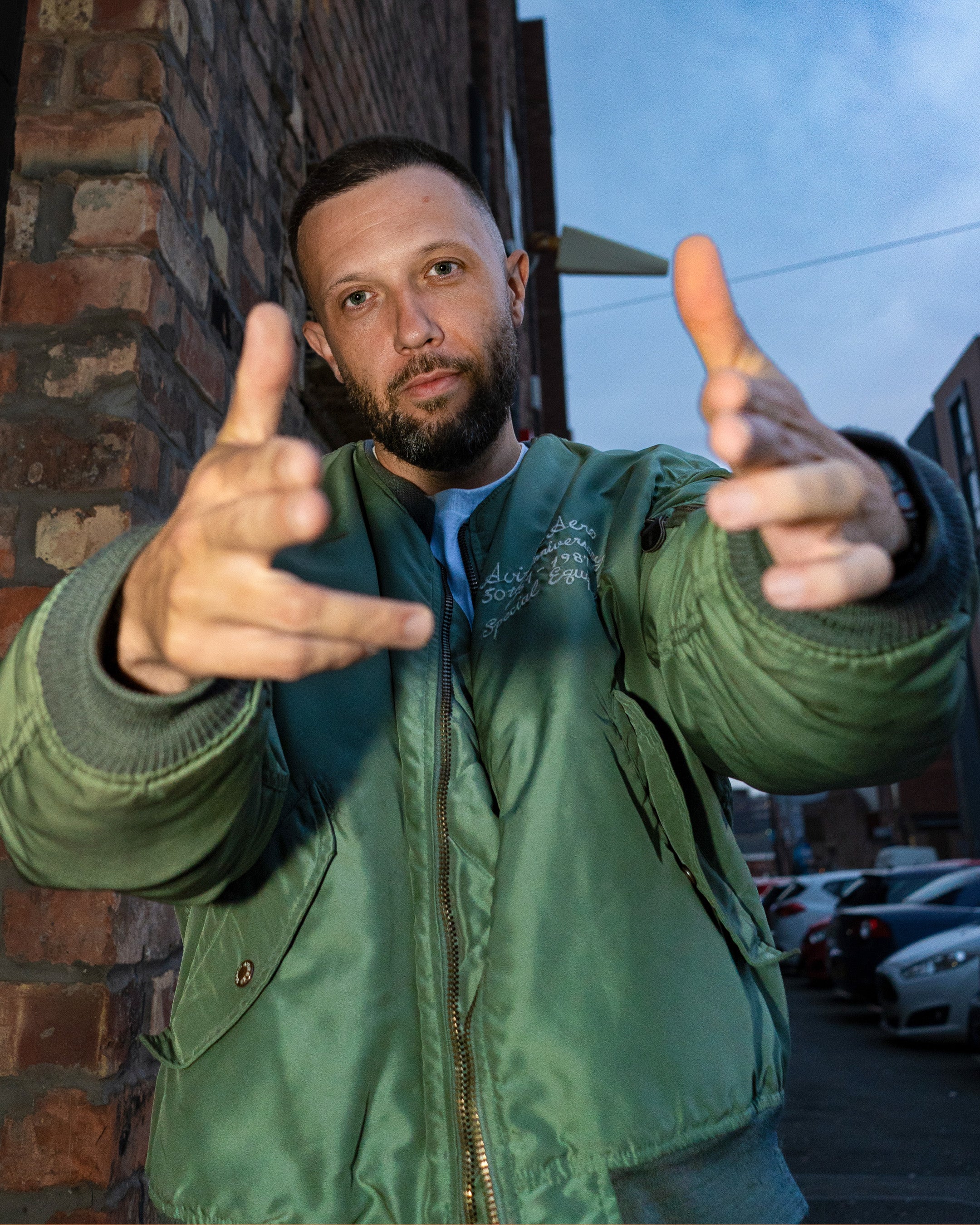 Hugo Chegwin Q&A – Svara Radio