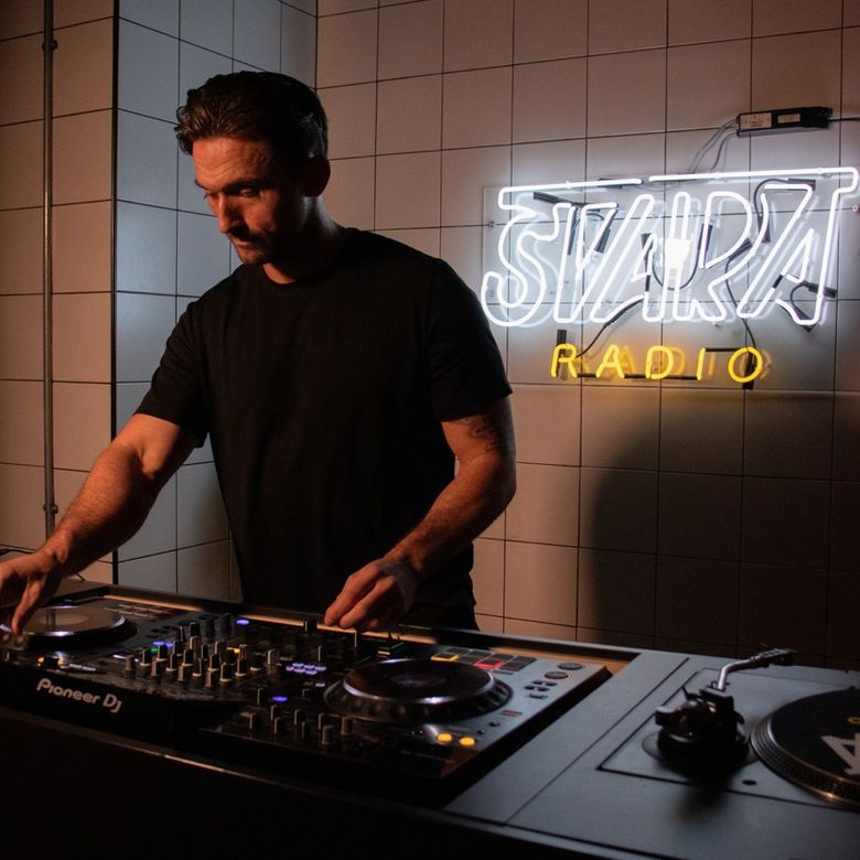 NEXUM – Svara Radio