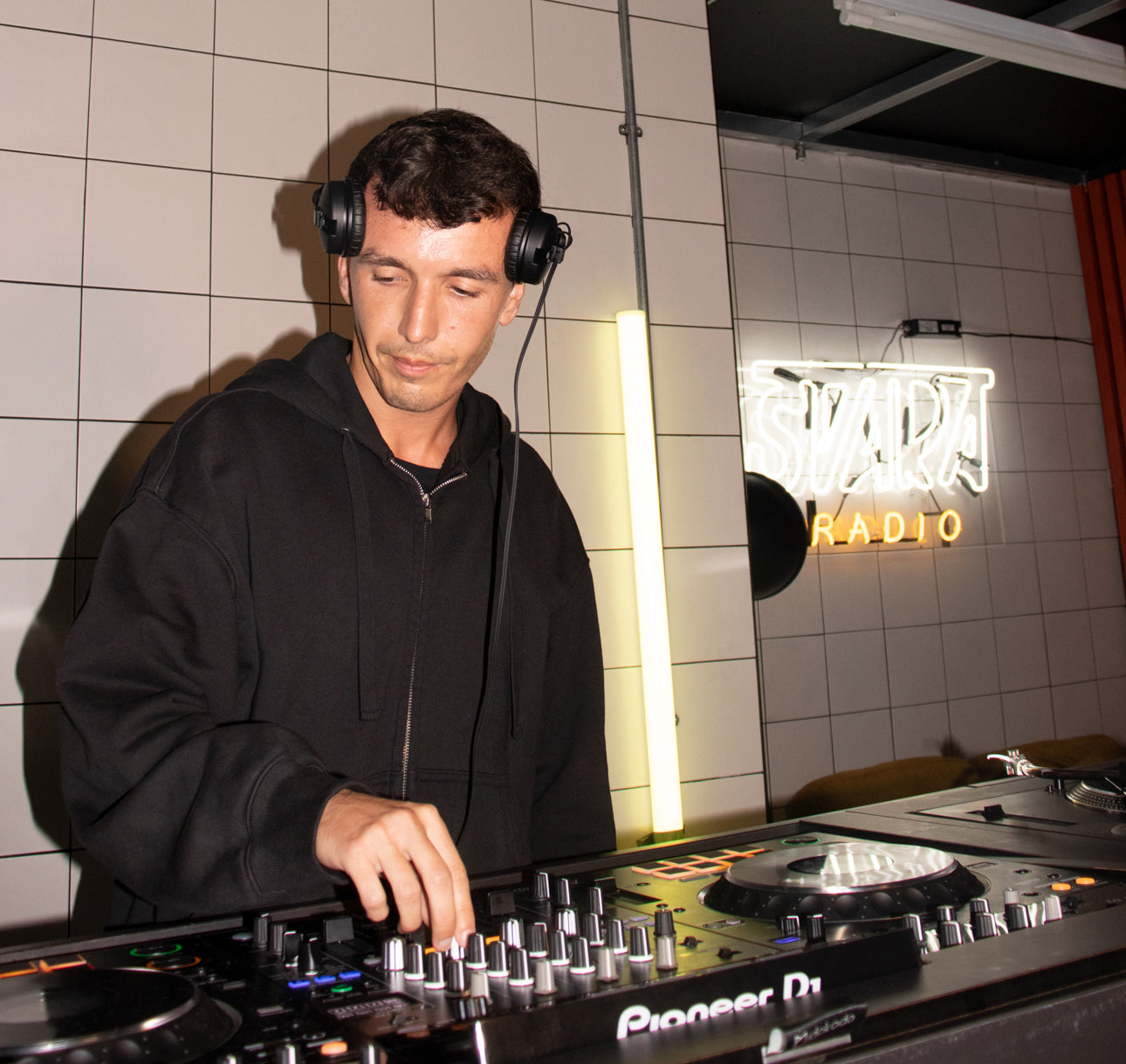 Joey N: House Music 23.8.23 – Svara Radio